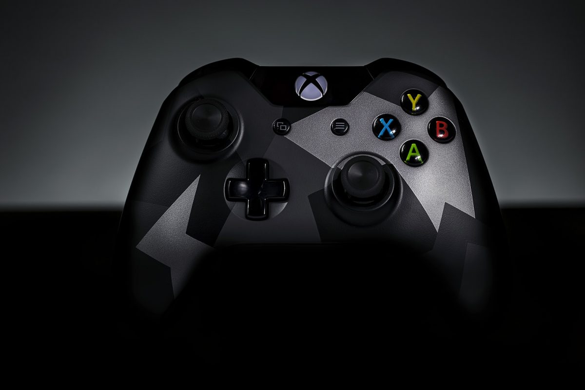 Xbox One Covert Forces Controller - Photos by Dlee